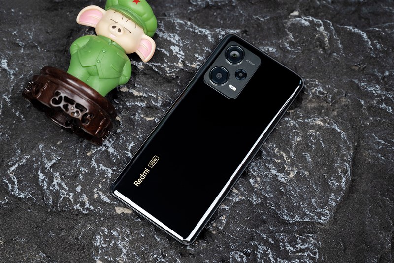 Trên tay Redmi Note 12 Explorer: Thiết kế mỏng nhẹ, camera 200 MP, sạc ...